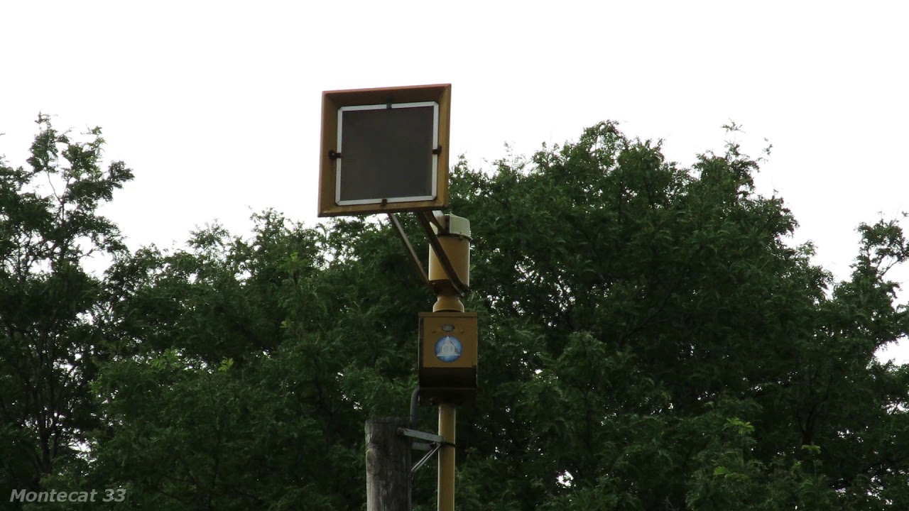 Federal Signal Thunderbolt 1000T Siren Test, Alert, Evanston, IL - YouTube