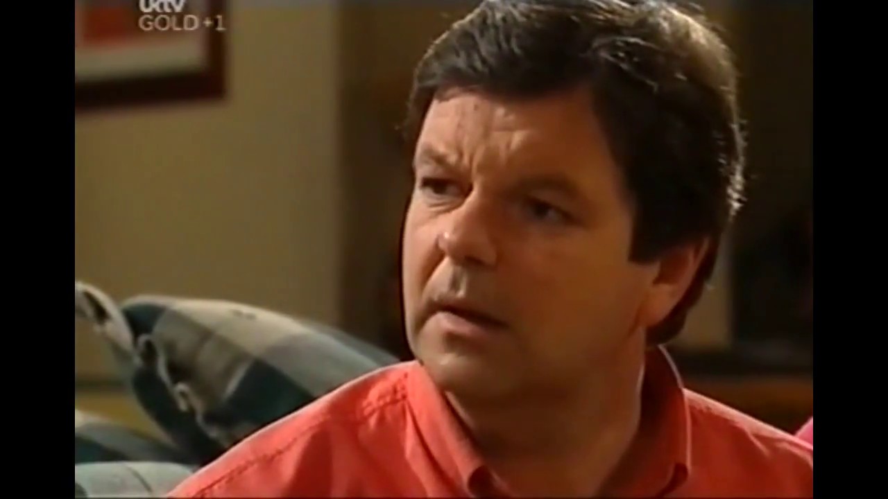 Harold Puts His Foot In It | Neighbours [2004] - YouTube