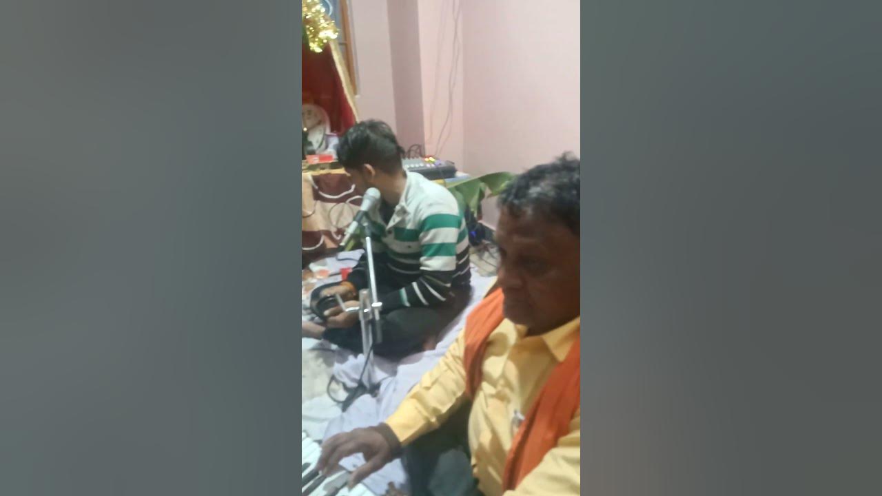 # Achal tiwari ji ki jordar prastuti# kaushambi se# please like and subscribe this channel ...