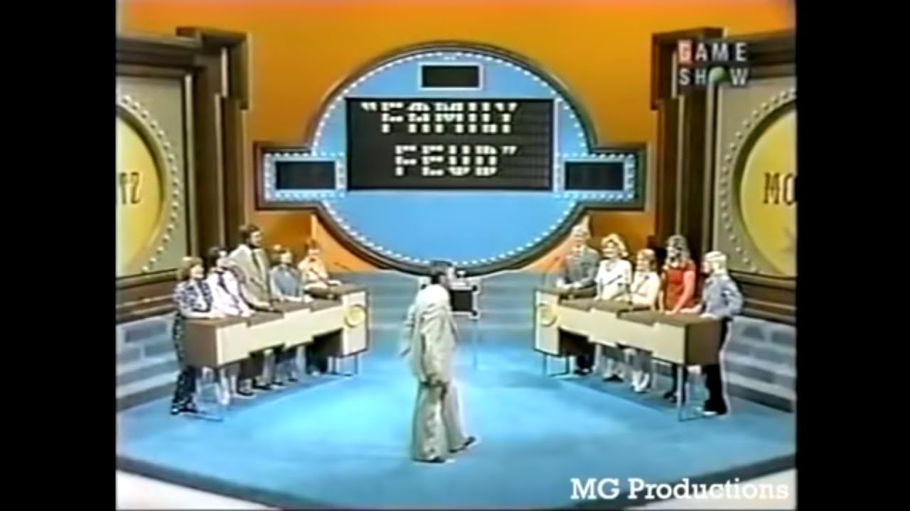 Family Feud set-1976-present - YouTube