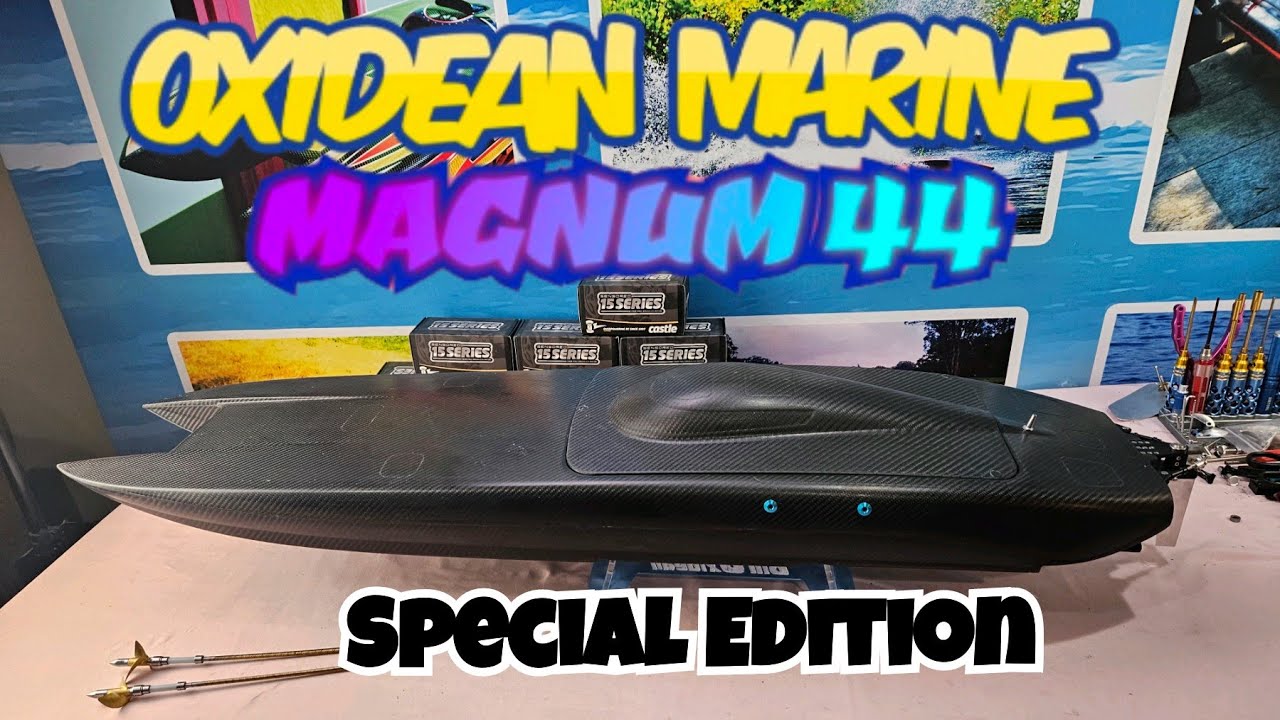 (SPECIAL EDITION) Magnum 44 Twin Cat rc boat "Tarantula" edition! - YouTube