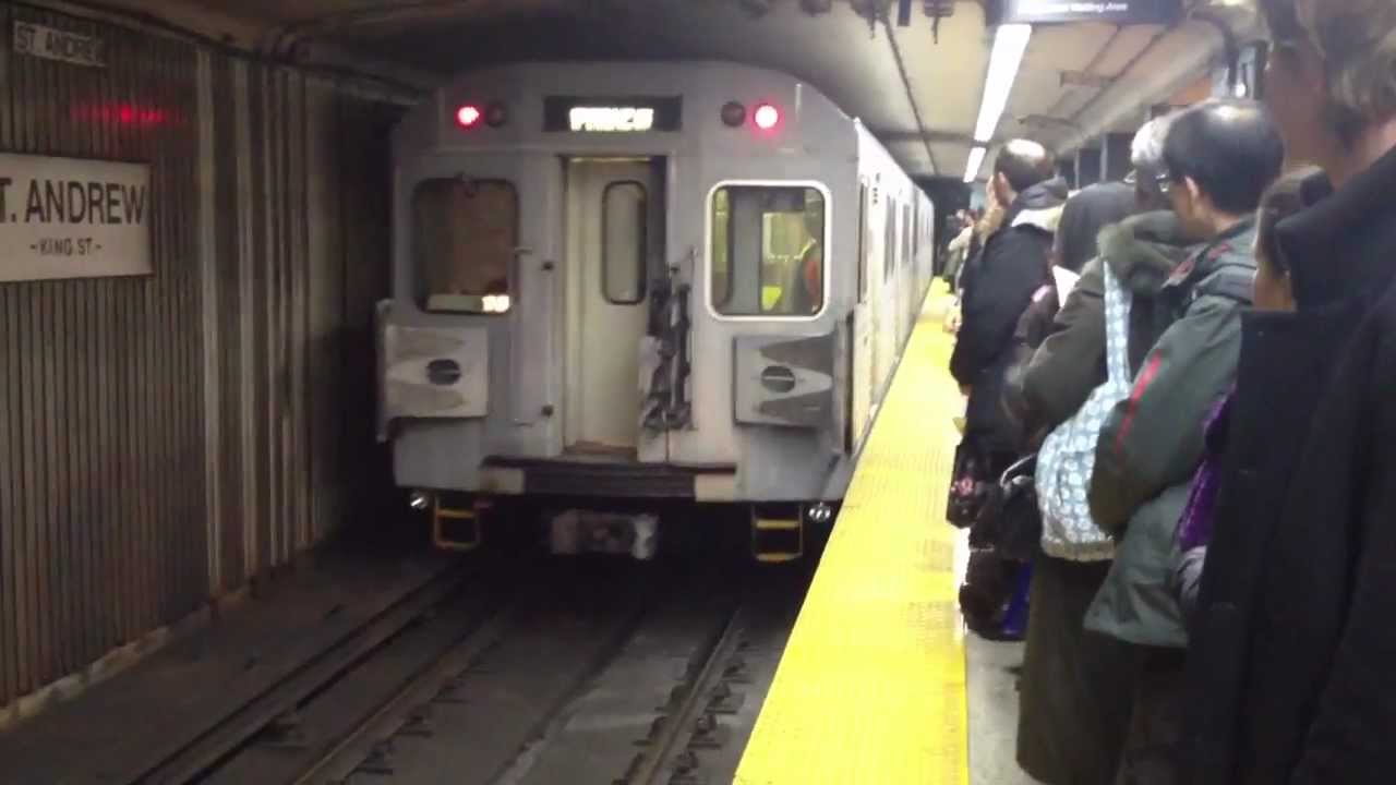 TTC Subway: Disabled H5 Pushed by a Toronto Rocket - YouTube