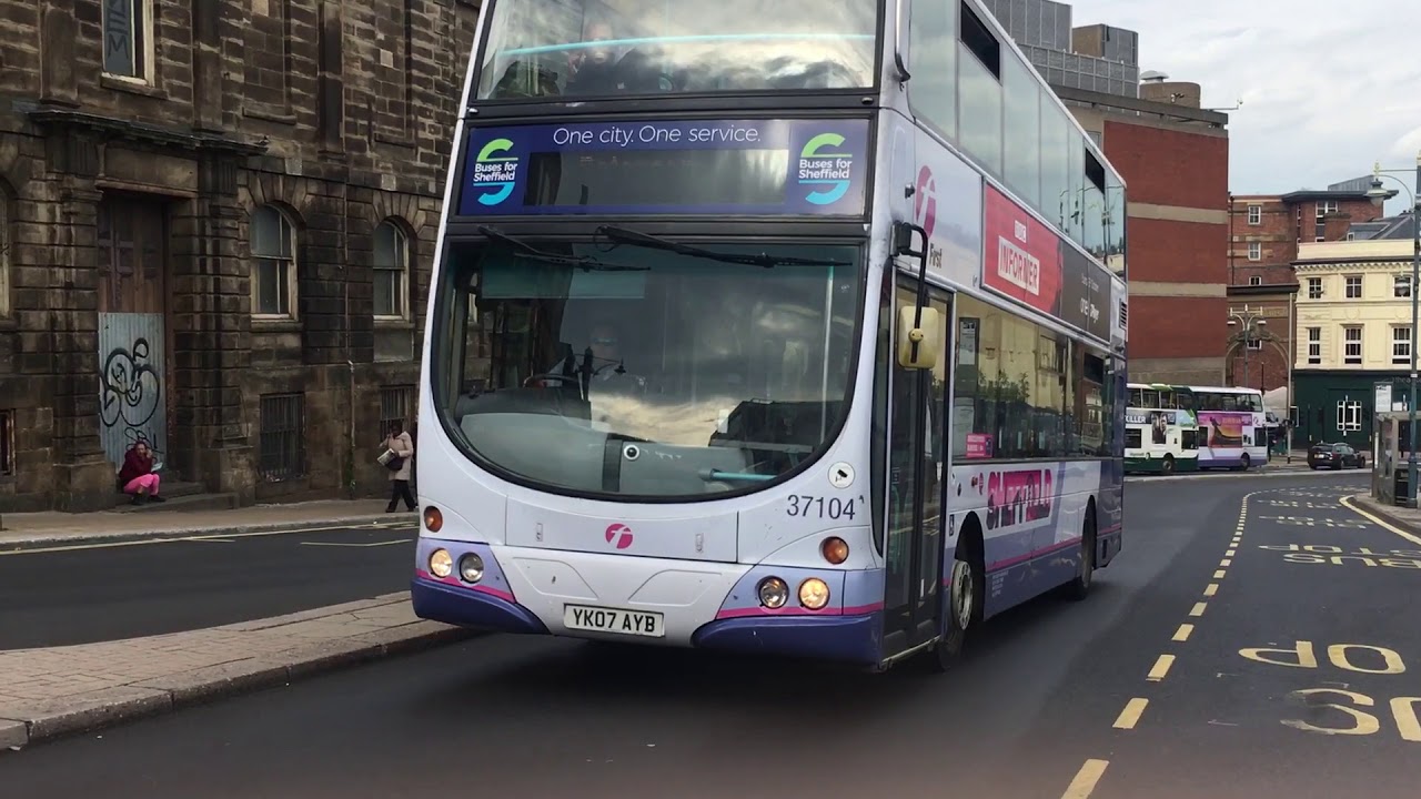 First Bus Sheffield X First Leeds 37104 At Sheffield/Waingate On 75 ...