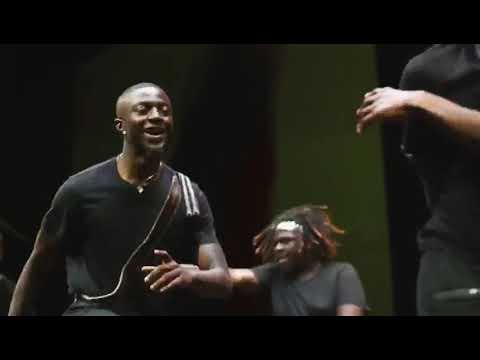 AFROBEAT FRIDAY: College Edition Dance Off! - YouTube