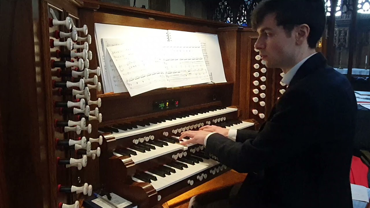 Fanfare-Processional - David Bednall - YouTube