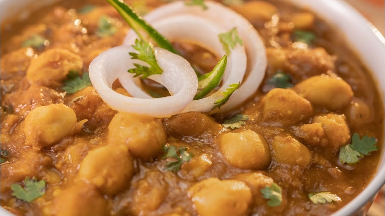 Chole masala recipe - quick , simple and swadist !!!!! ️ ️ - YouTube