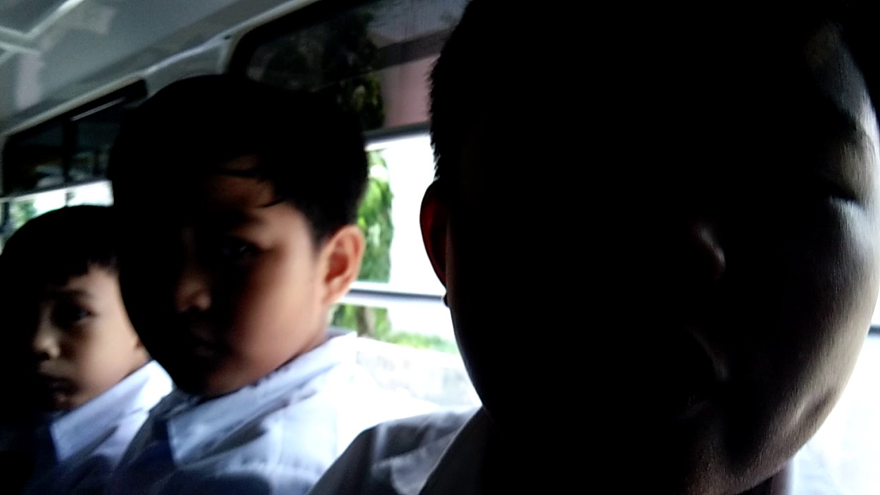 Shool busssssss - YouTube