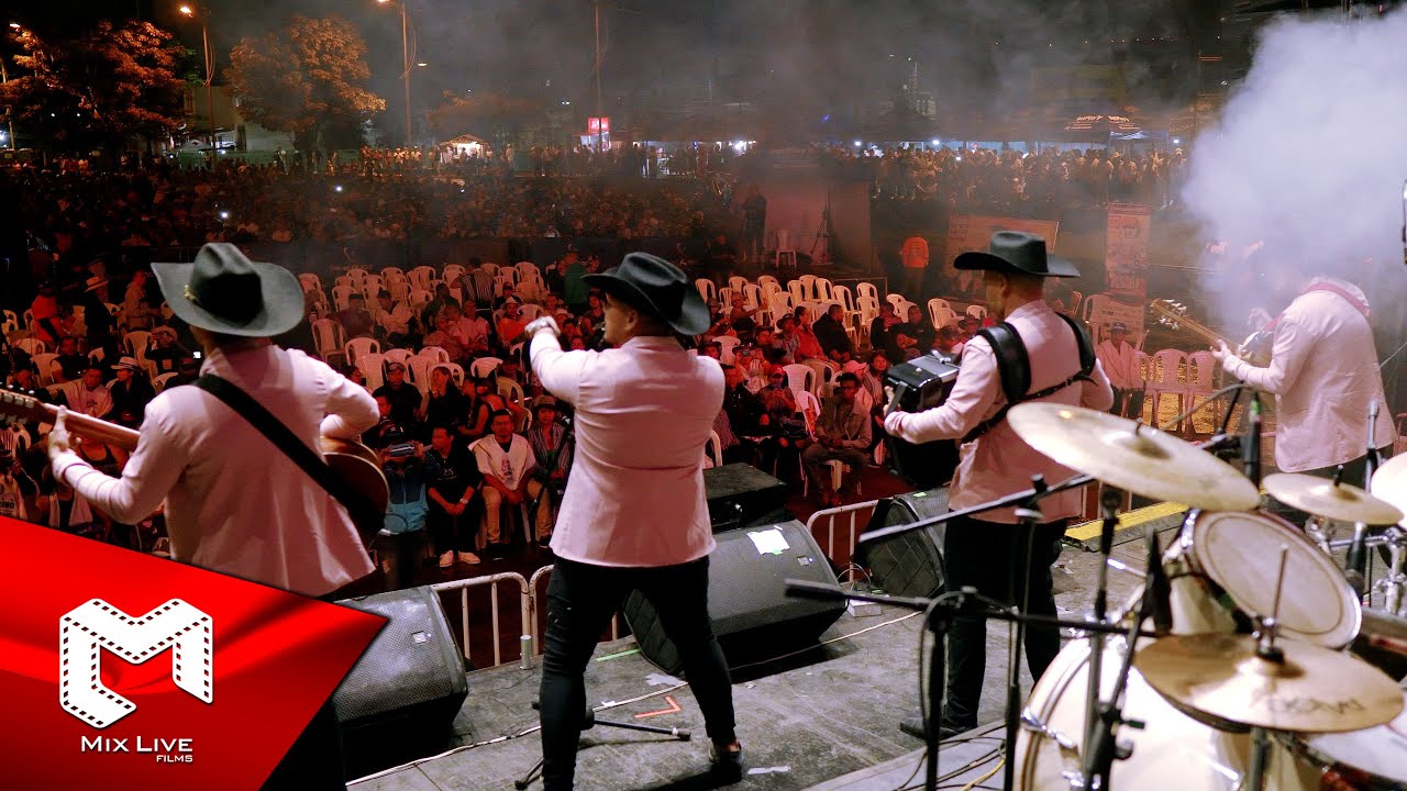 Banda Limite - Si te pudiera mentir (En vivo) - YouTube