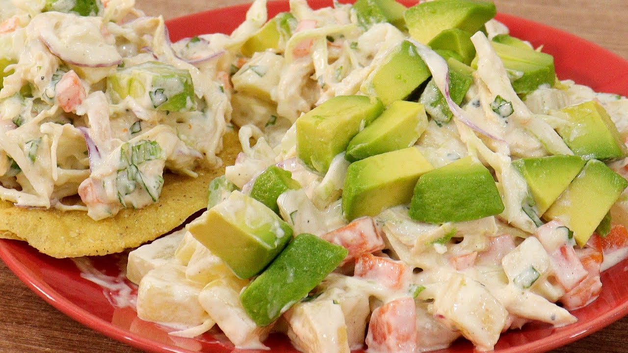 Ensalada de col con pollo - YouTube