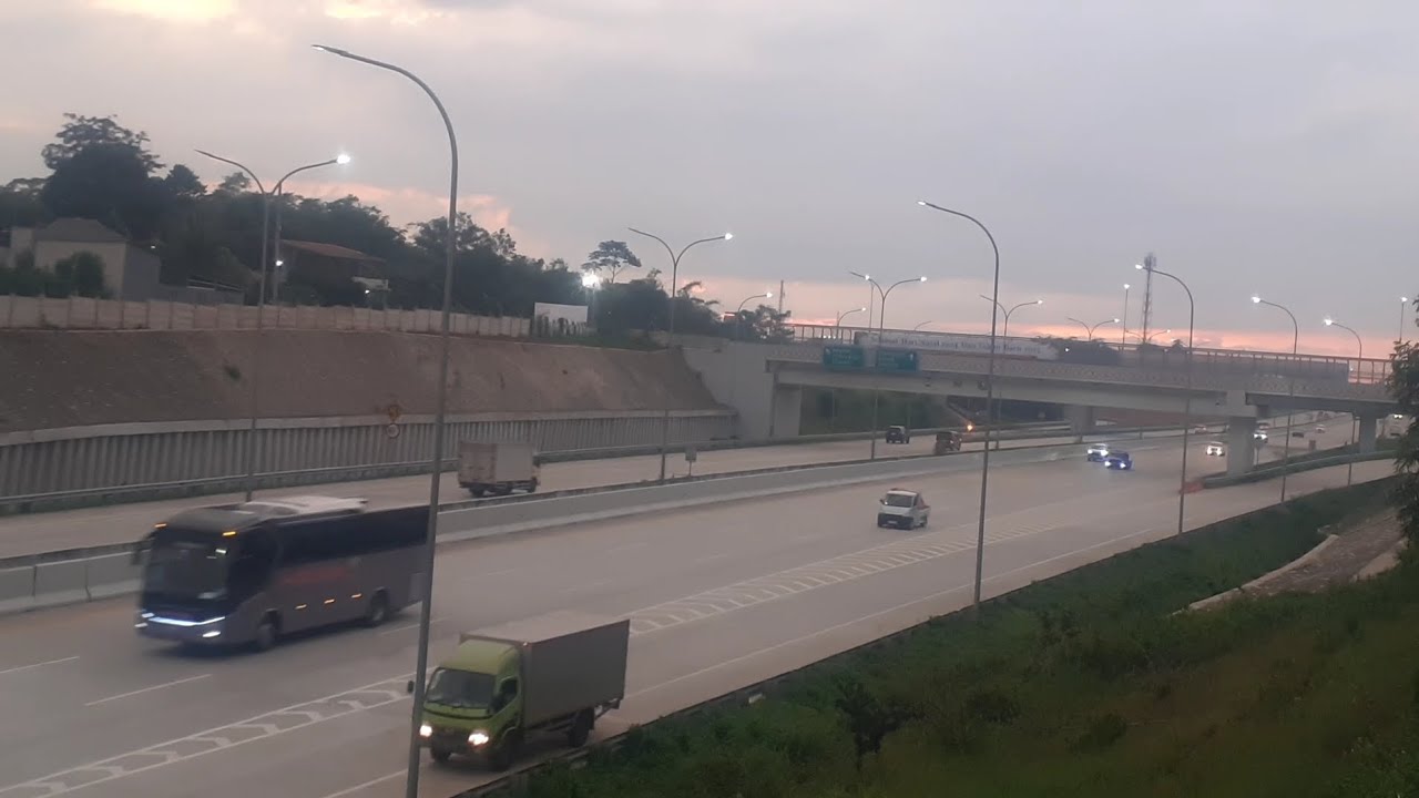 penampakan bis hiba utama ,sore ini jum 03 januari 2025 sdh nampak ...
