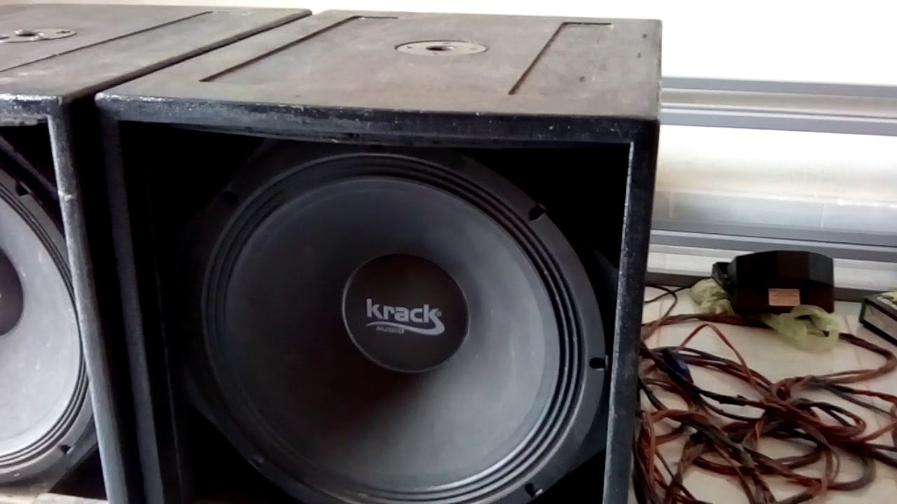 Bocina 18 pulgadas krack audio contra kaiser - YouTube