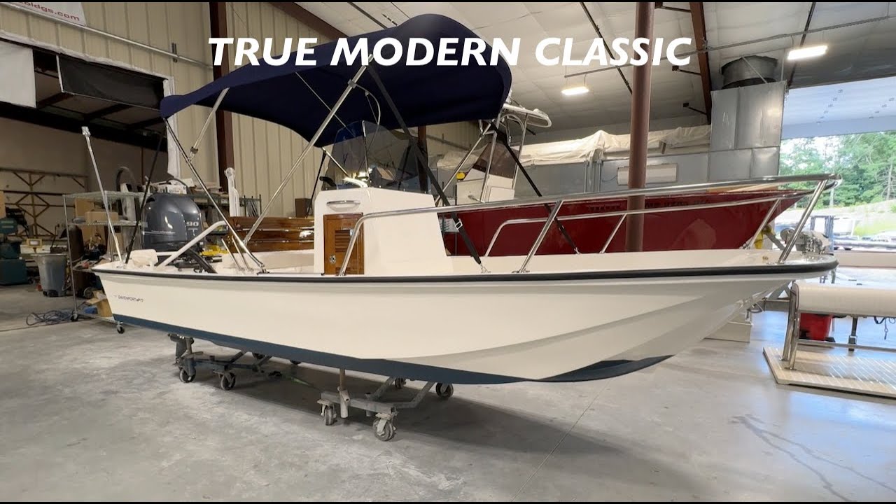 2025 Metan Davenport 17' Modern Classic Boat - YouTube