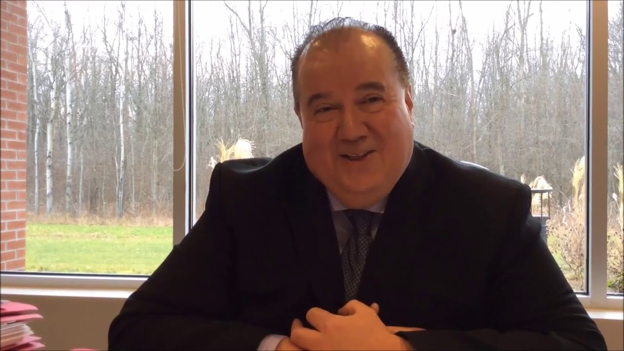 Chief Earl Hill, a story told by Chief Donald Maracle - YouTube