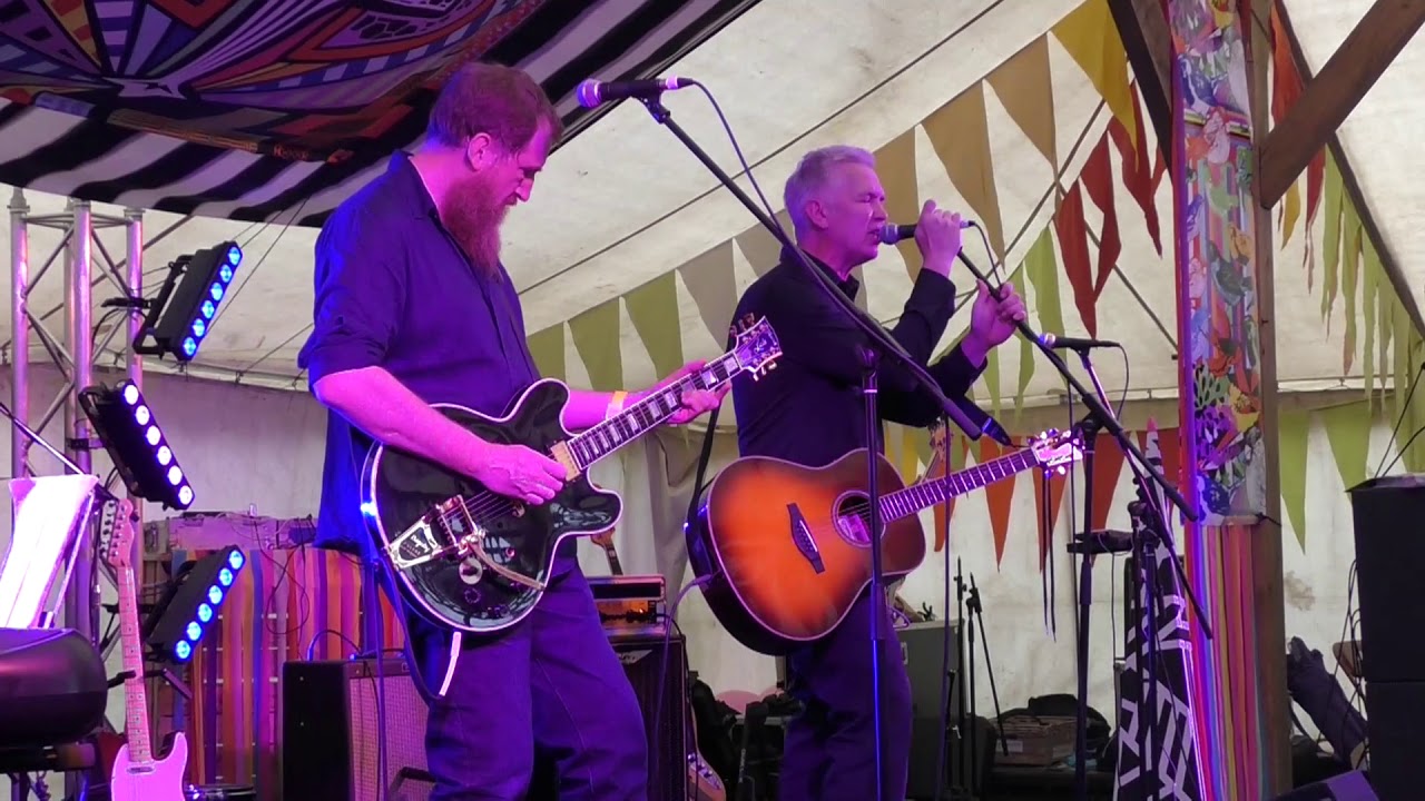 MR - Mark Roberts + Band - "Oesoedd" - Tafwyl 2019 - YouTube