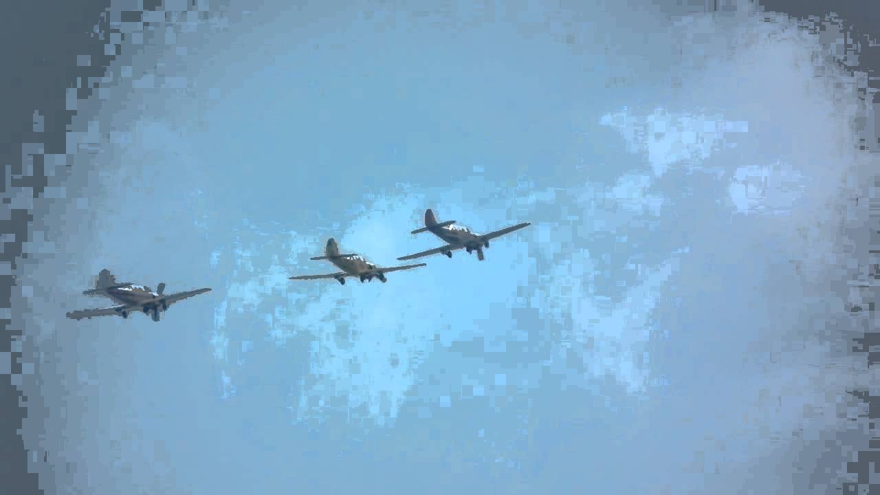 Team Osprey display. - YouTube