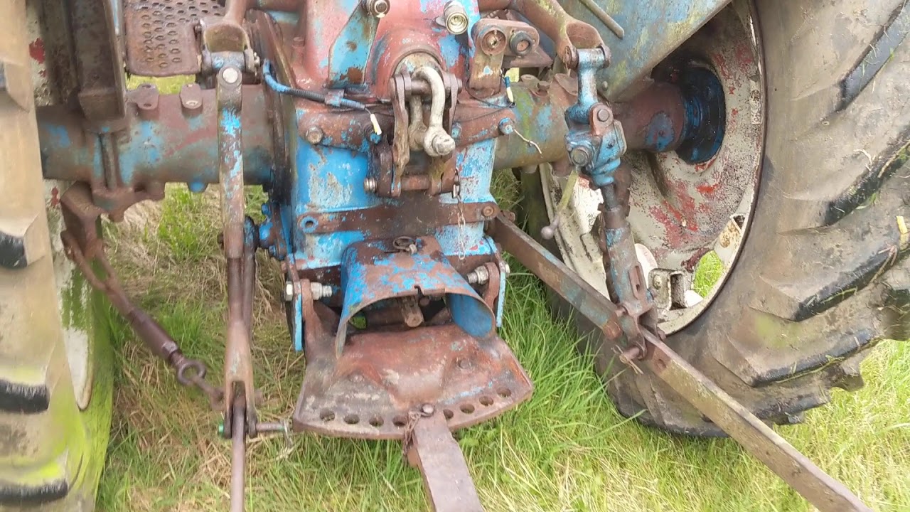 Fordson super Major - YouTube