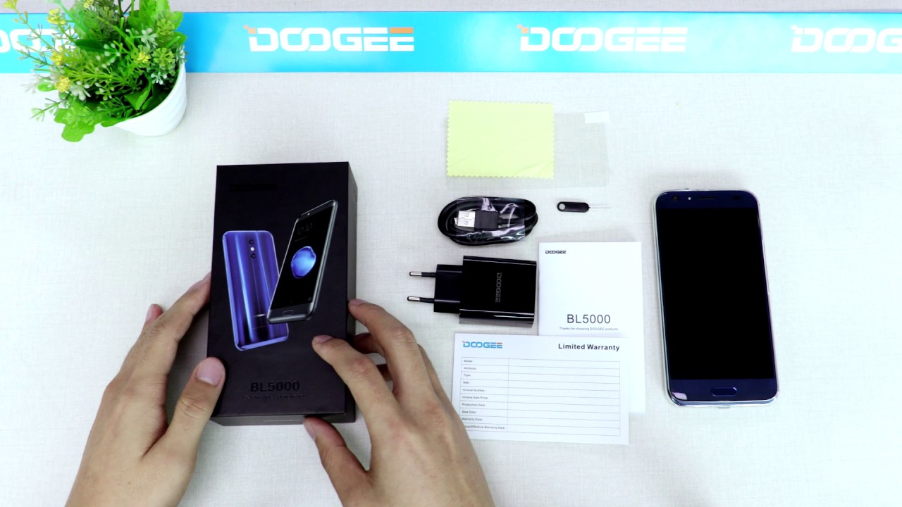 Doogee BL5000 Unboxing - YouTube