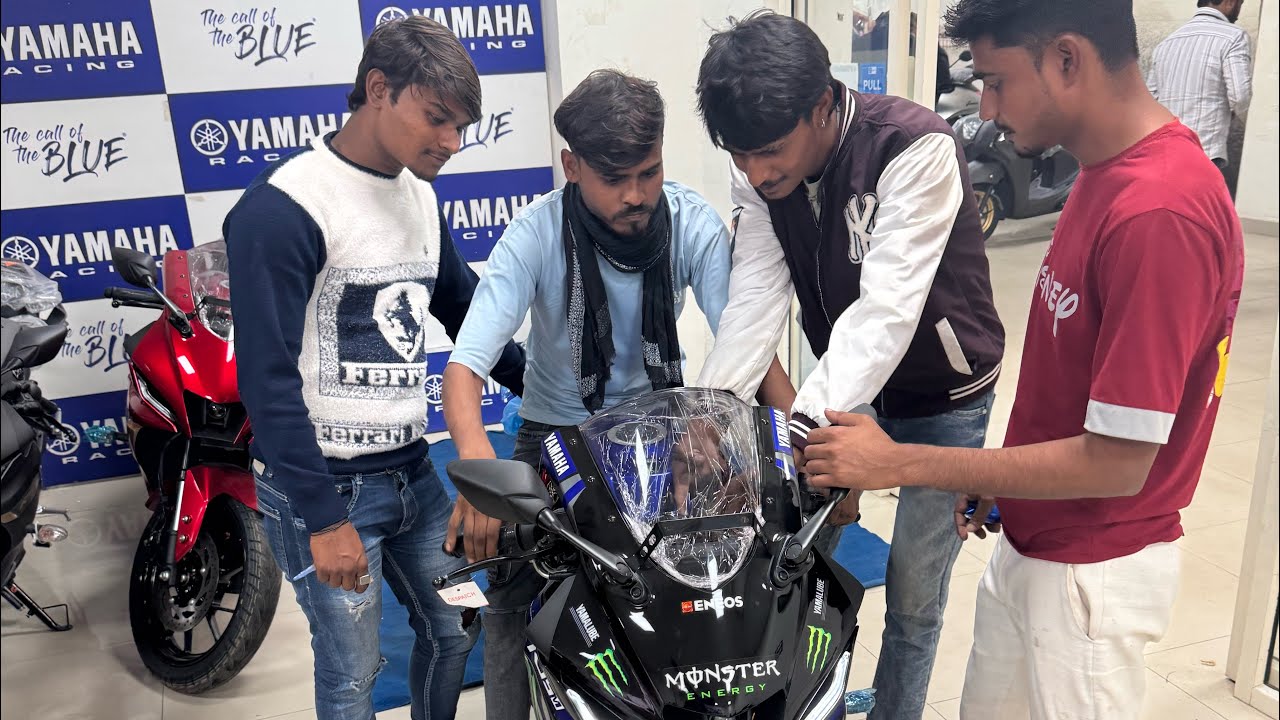 This is Yamaha R15M Moto GP Monster Energy Edition Detailed Review ...