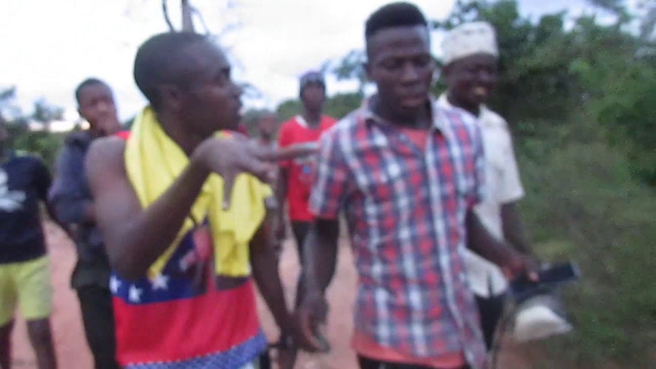 Tazama viuno vya ambaluti anakatikia live viuno baikoko kanga moja ya ...