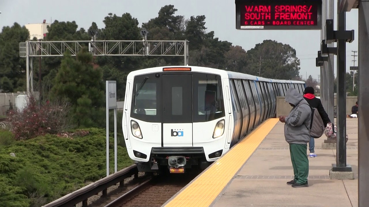 Bart Train - D & E Car Bombardier #3003 Warm Springs Bound Orange Line ...