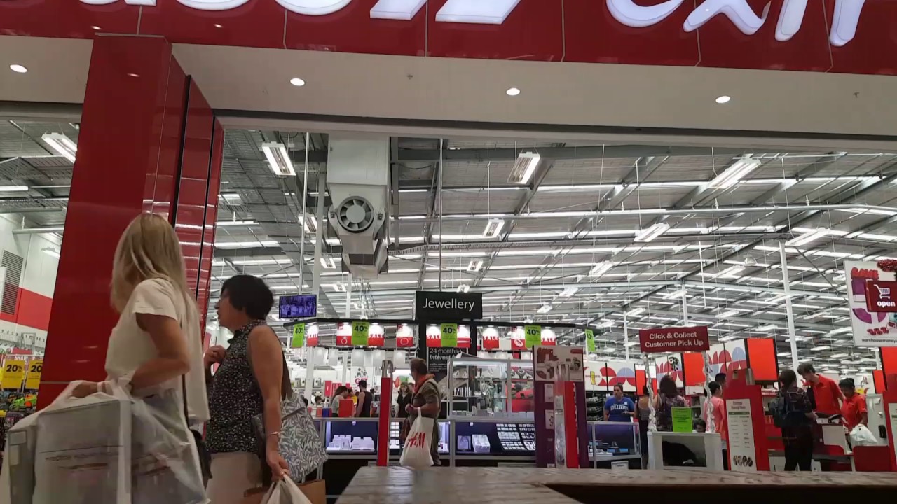 Quick timelapse at the mall lol - YouTube