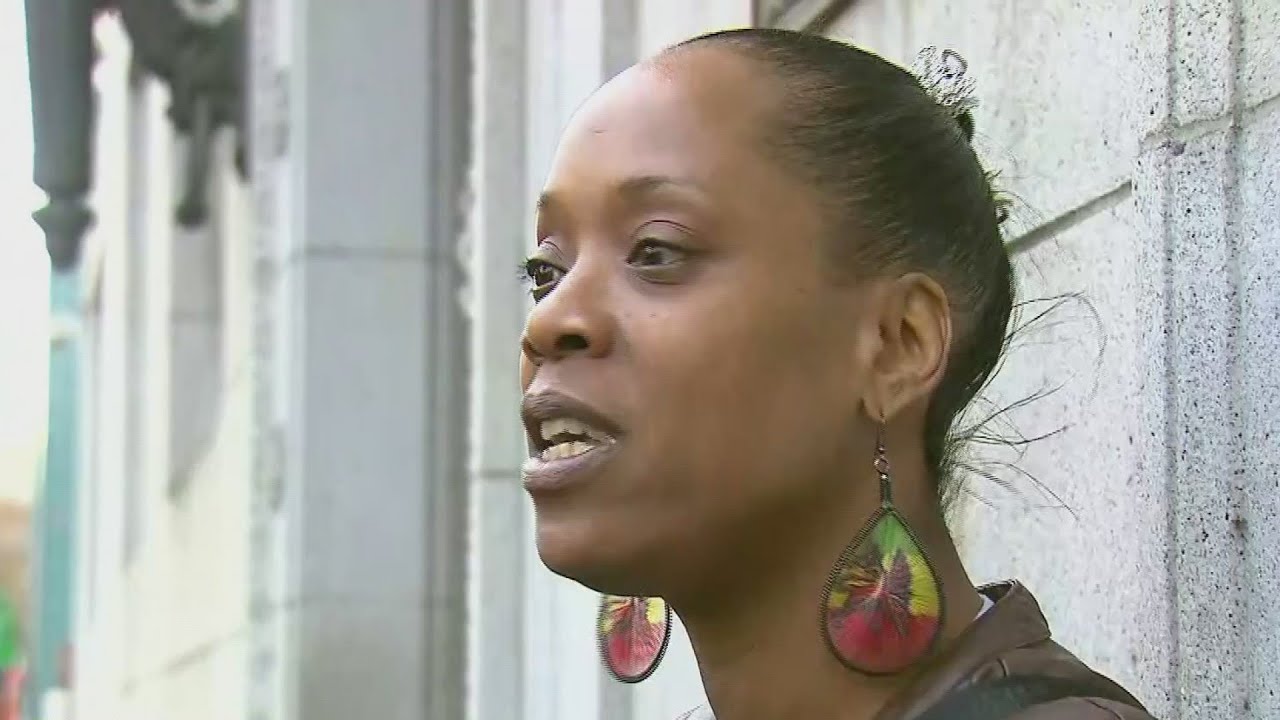 Live: Demetria Hester speaks outside the courthouse - YouTube