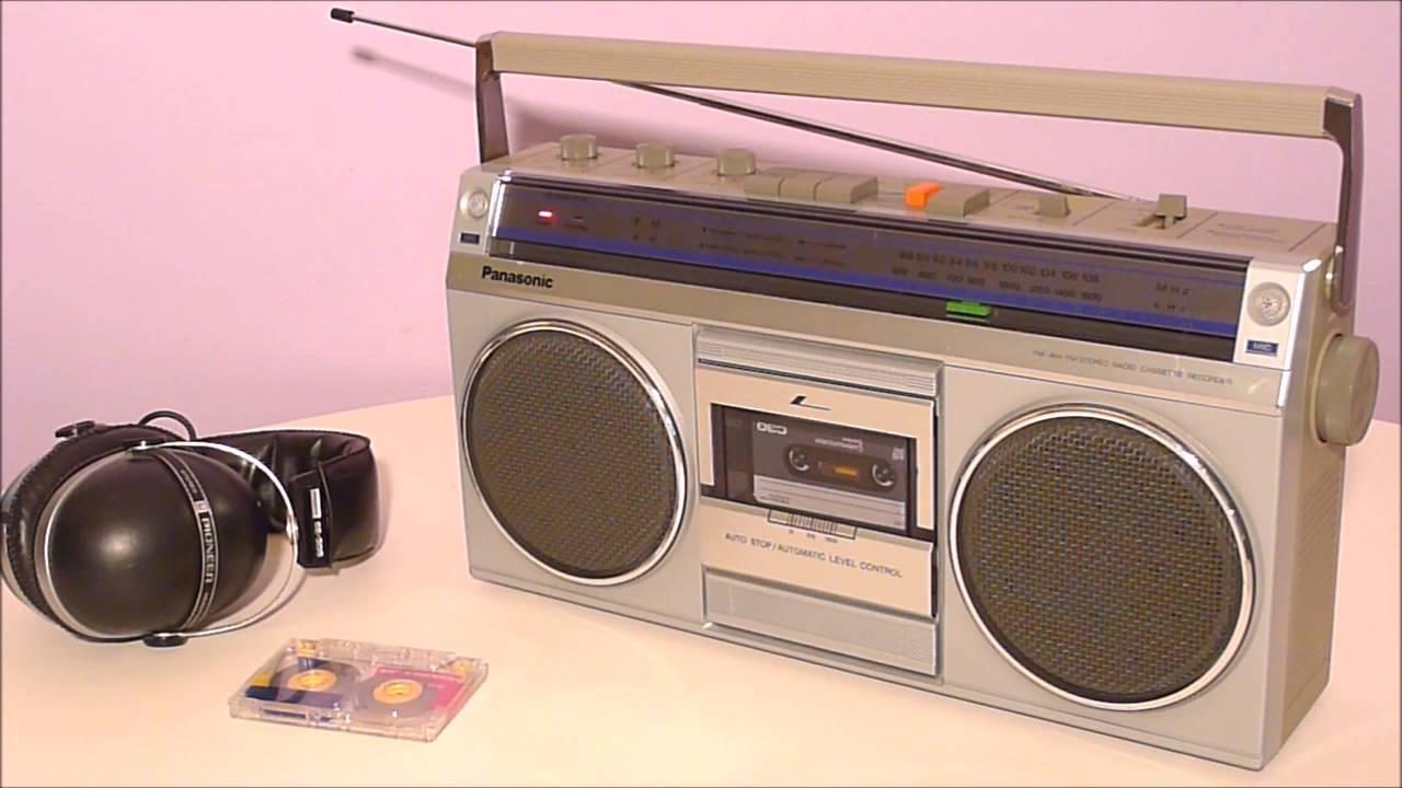 Plugz Reel Ten on a 1984 Panasonic RX-4940 Boombox - YouTube