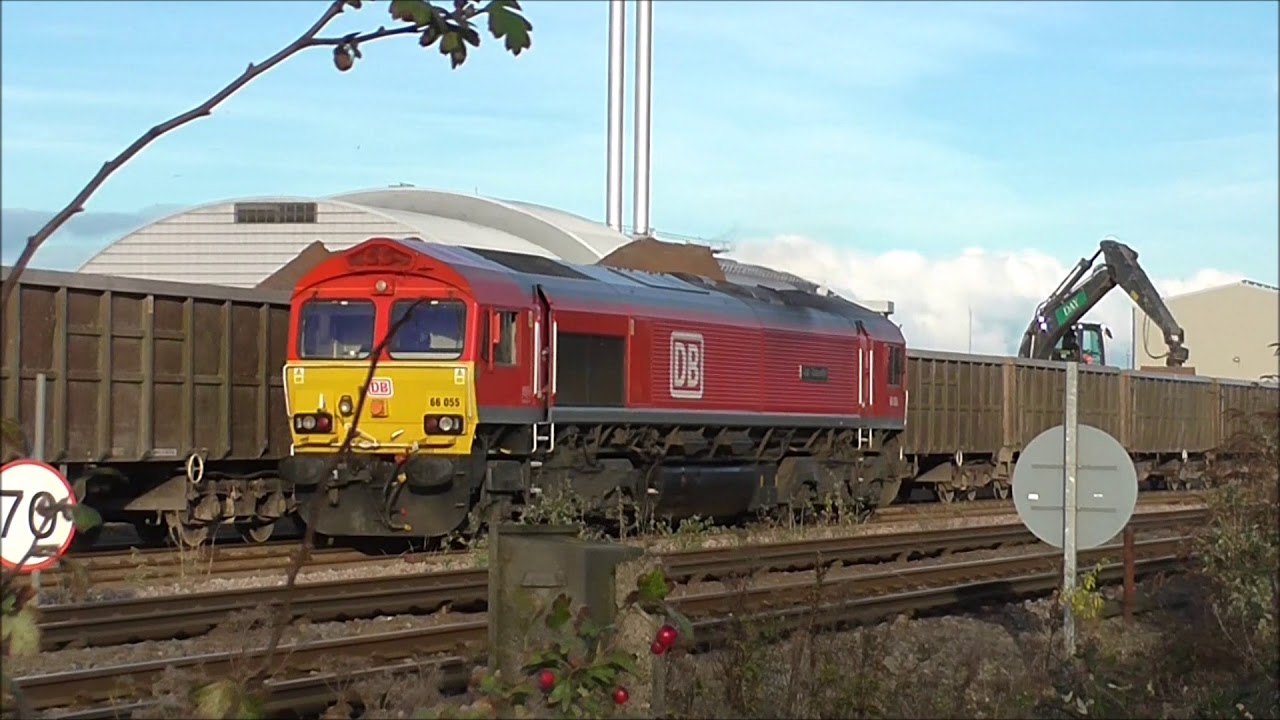 DB Cargo Class 66055 Runs Around at Newhaven Day Aggregates - Friday ...