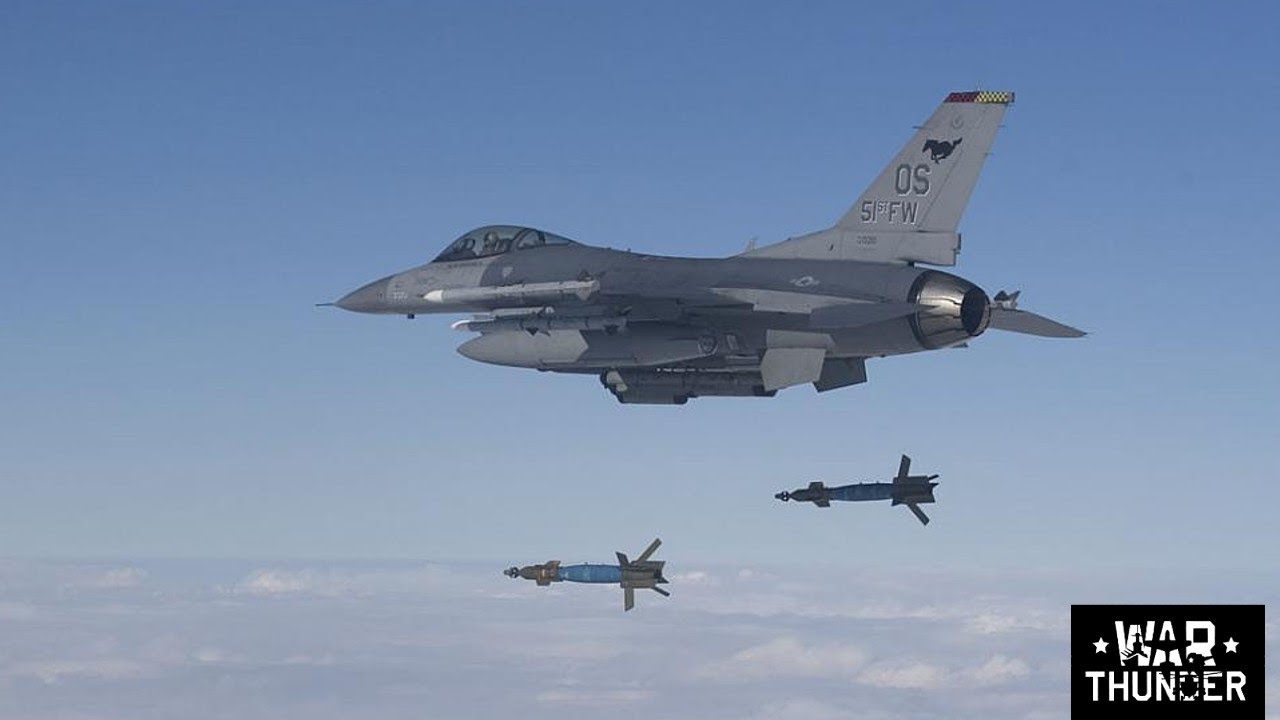 F-16A / AH-64 Apache Bomb Air Defense Systems |War Thunder sim| - YouTube