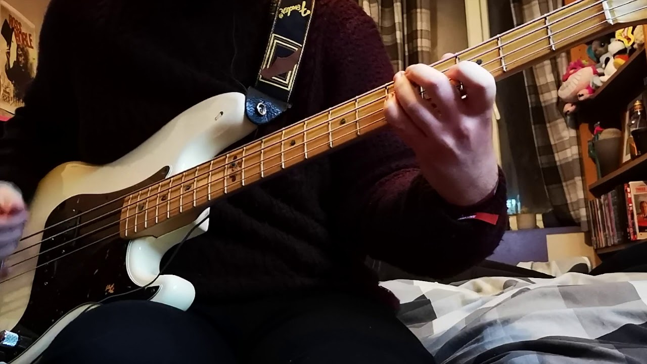 Start- The Jam Bass Cover - YouTube