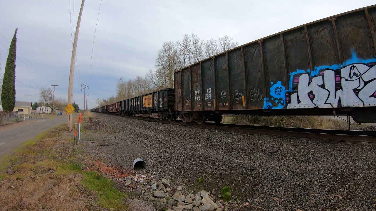 Portland and Western Railroad, video 1, 2160p60 - YouTube