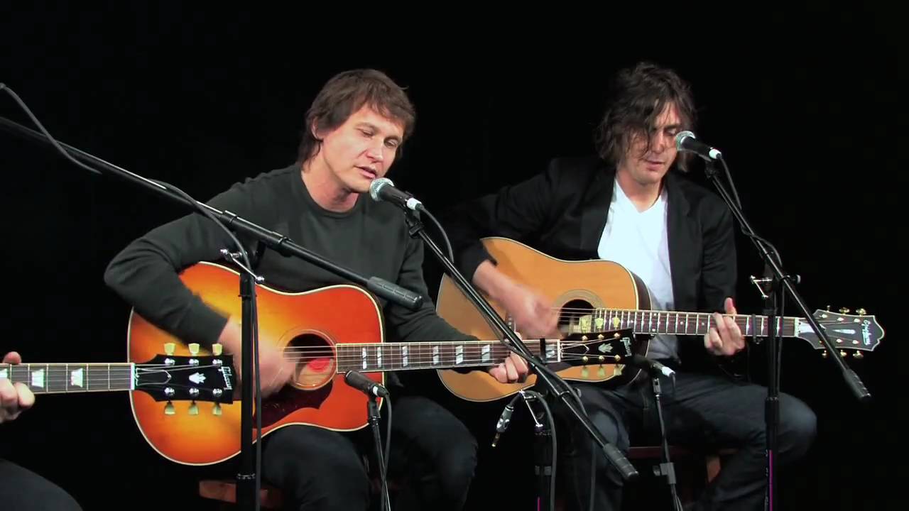 16 Frames Live on POPTUB - YouTube