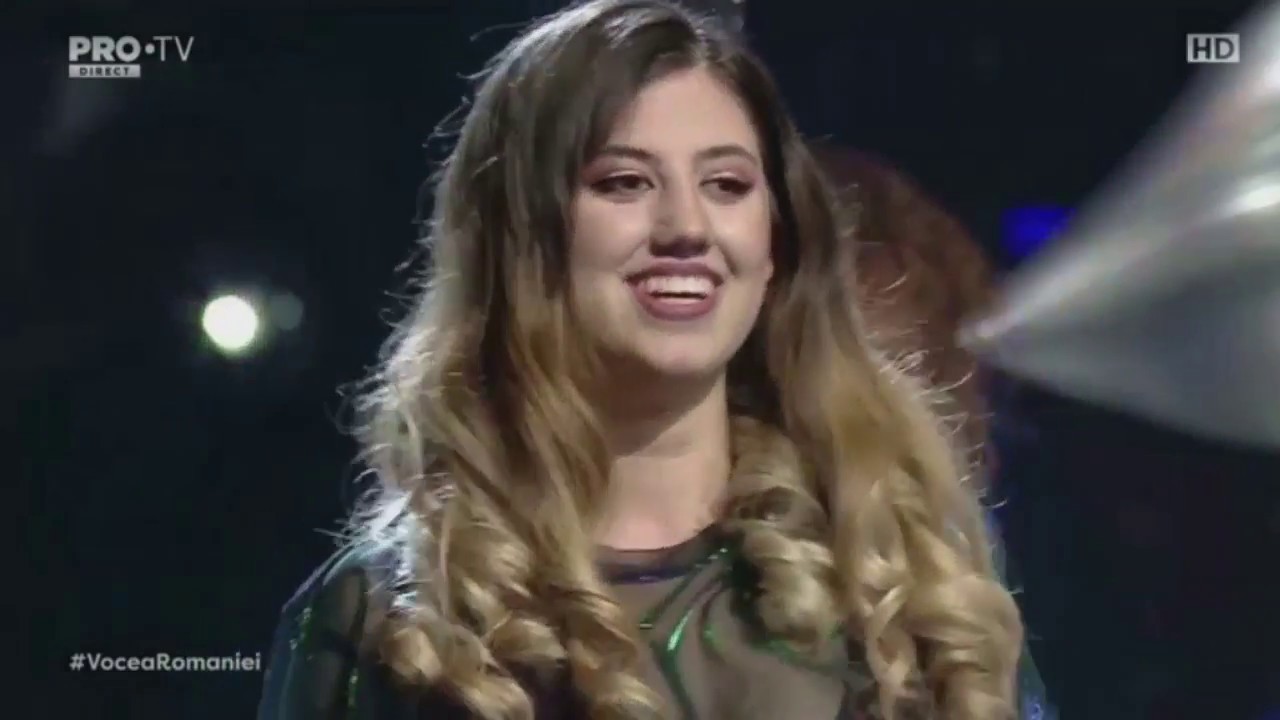 ANDRADA CRETU Live Vocea Romaniei 17 Noiembrie 2017 - YouTube