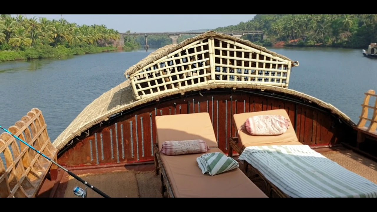 3 Room Houseboat Tour Chapora River, Goa - YouTube