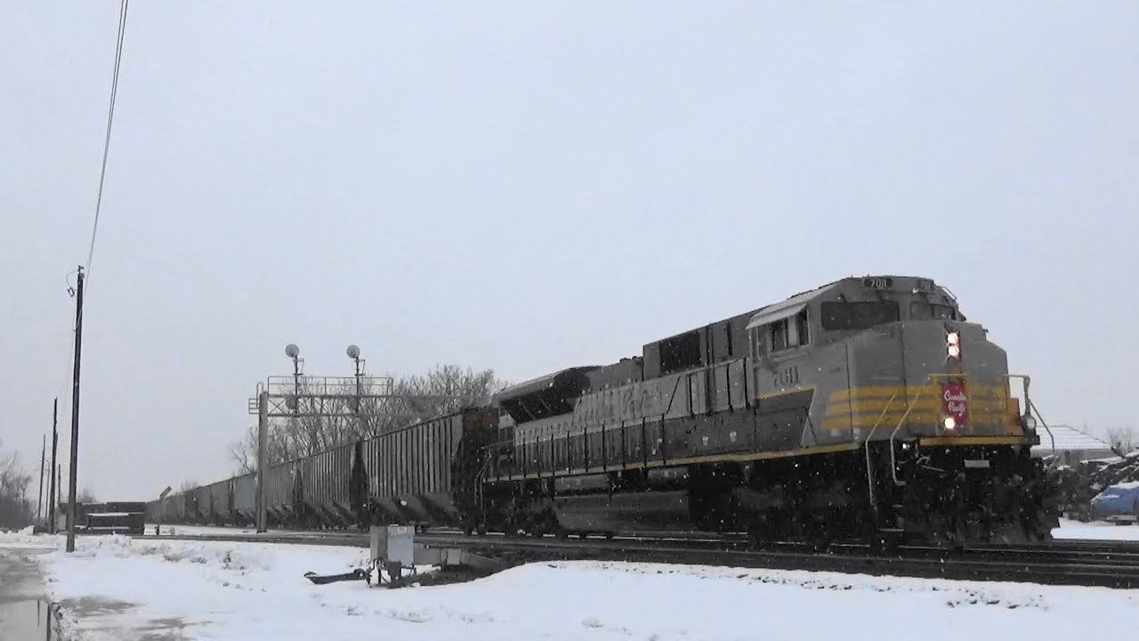 CP 7011 at Rondout, IL - YouTube
