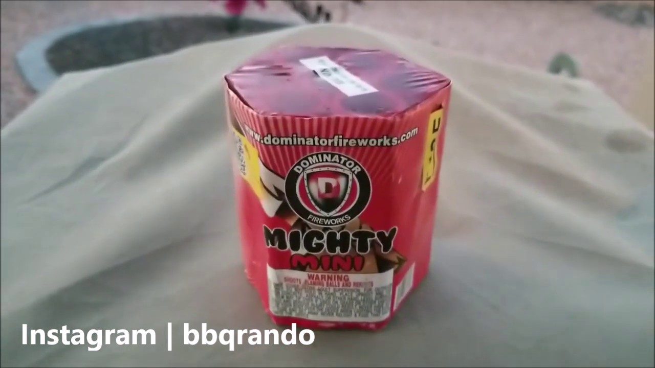 Mighty Mini Red 7 Shot - Dominator Fireworks - YouTube
