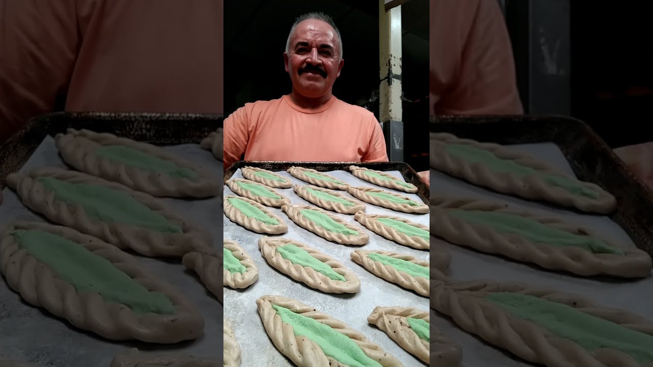 Haciendo hojas de pan fino de canela - YouTube