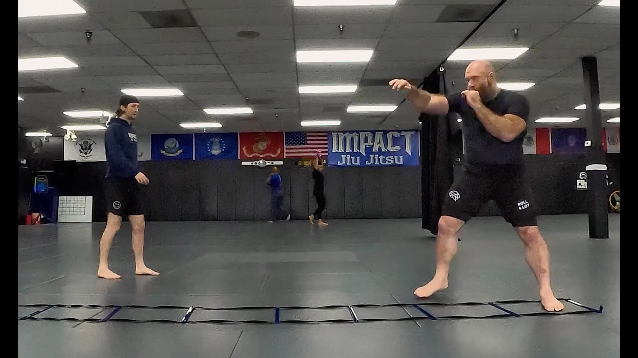 Day 44 of a 40 Year Old Heavyweight Training For MMA - Private Lesson 1 ...