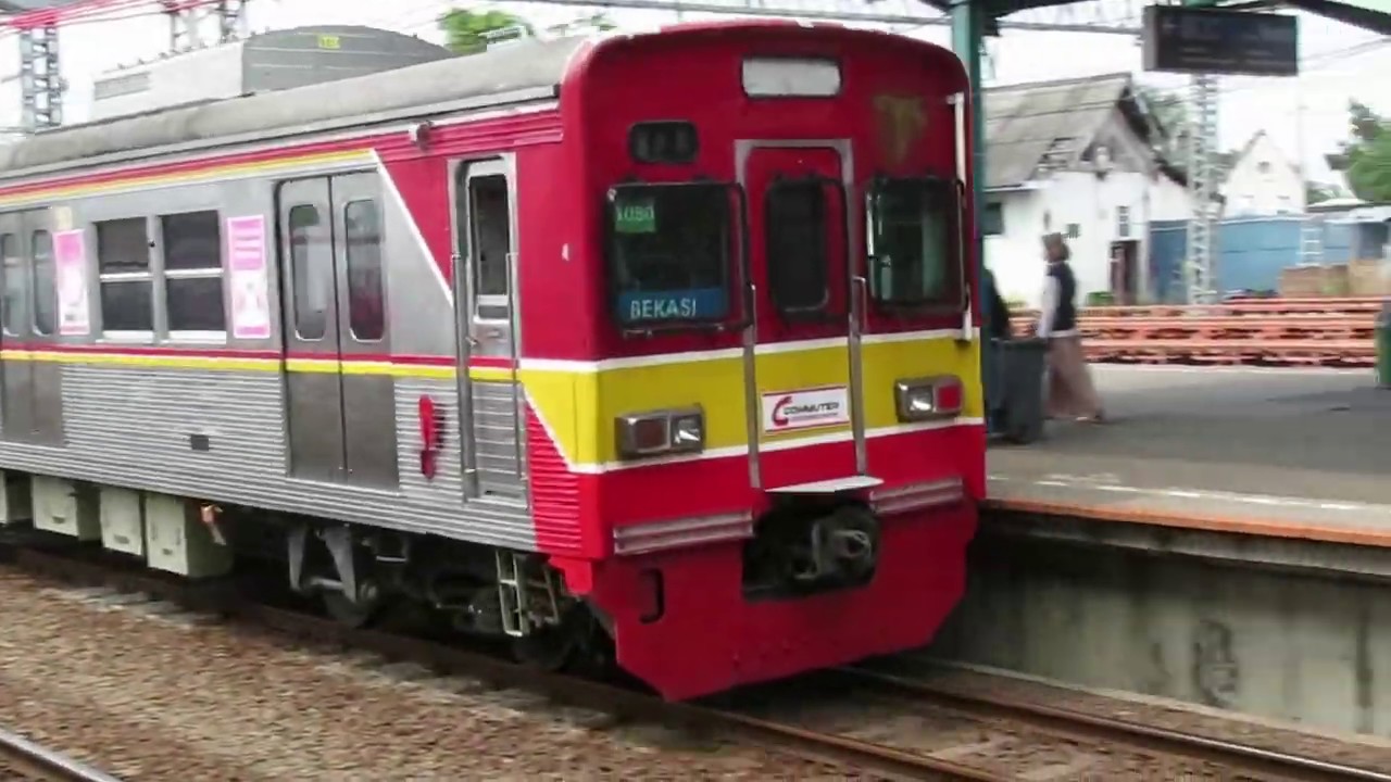 10 menit Commuter Line "Piyuts" seri TRR 1000 dan TM 5000 Part 2 l 10分 ...
