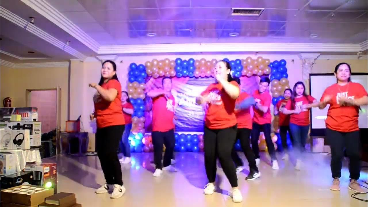 NEW TIKTOK VIRAL MASHUP(dj redem remix) A.F team zumba dance group. - YouTube