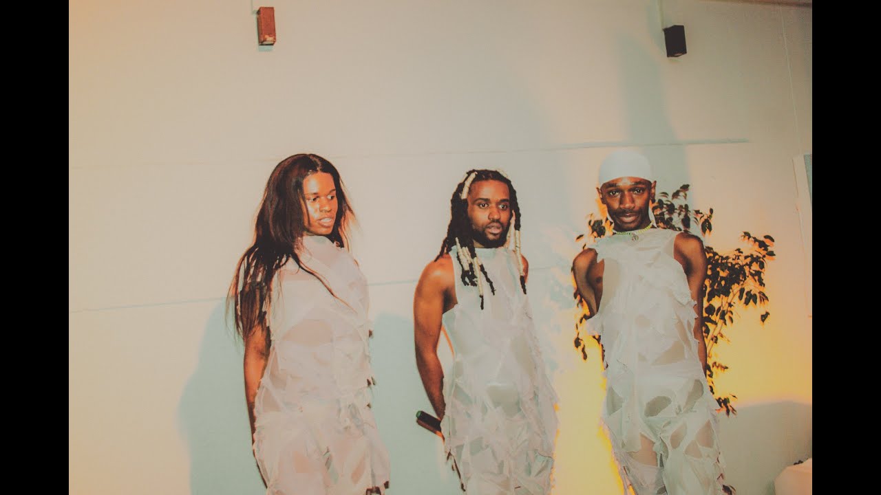 S'BO GYRE || Same Sex Saturday Mama KaShaka || Ukhethe Mina - YouTube