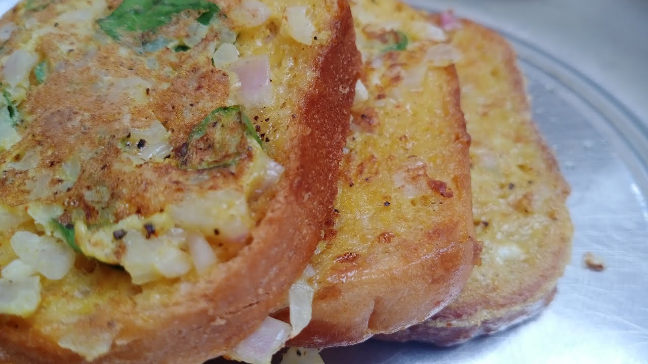 Bread Omelette Recipe || Bread Omelet || Breakfast & Snack Item - YouTube