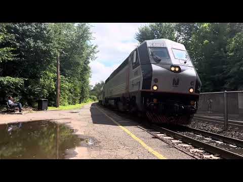 3 Main Line Trains in Kingsland Station (8/26/23) - YouTube