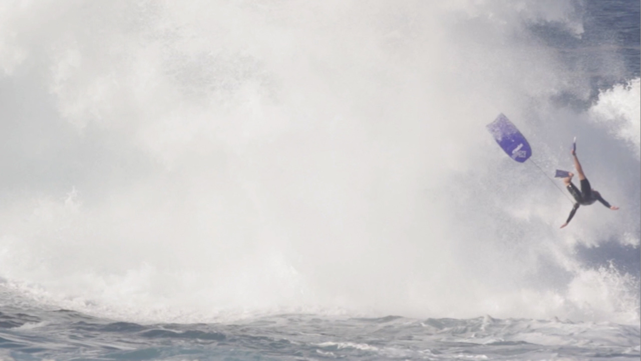 Wave Catapults Body Boarder 20ft In The Air - YouTube