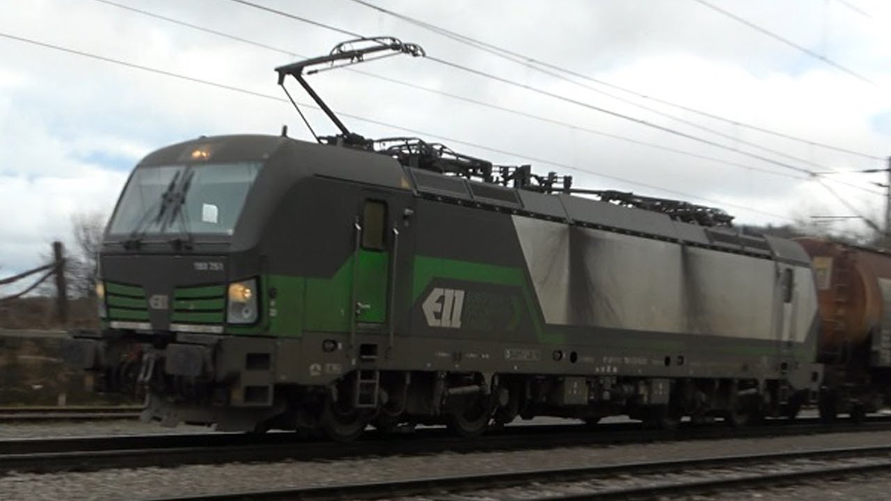 ELL freight tank train, Locomotive: Simens Vectron 9180 6193 751-5 ...