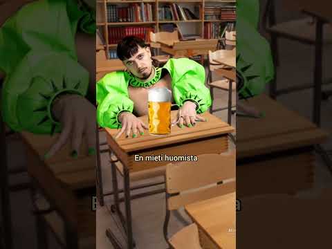 KÄÄRIJÄ KOULUSSA?! #shorts