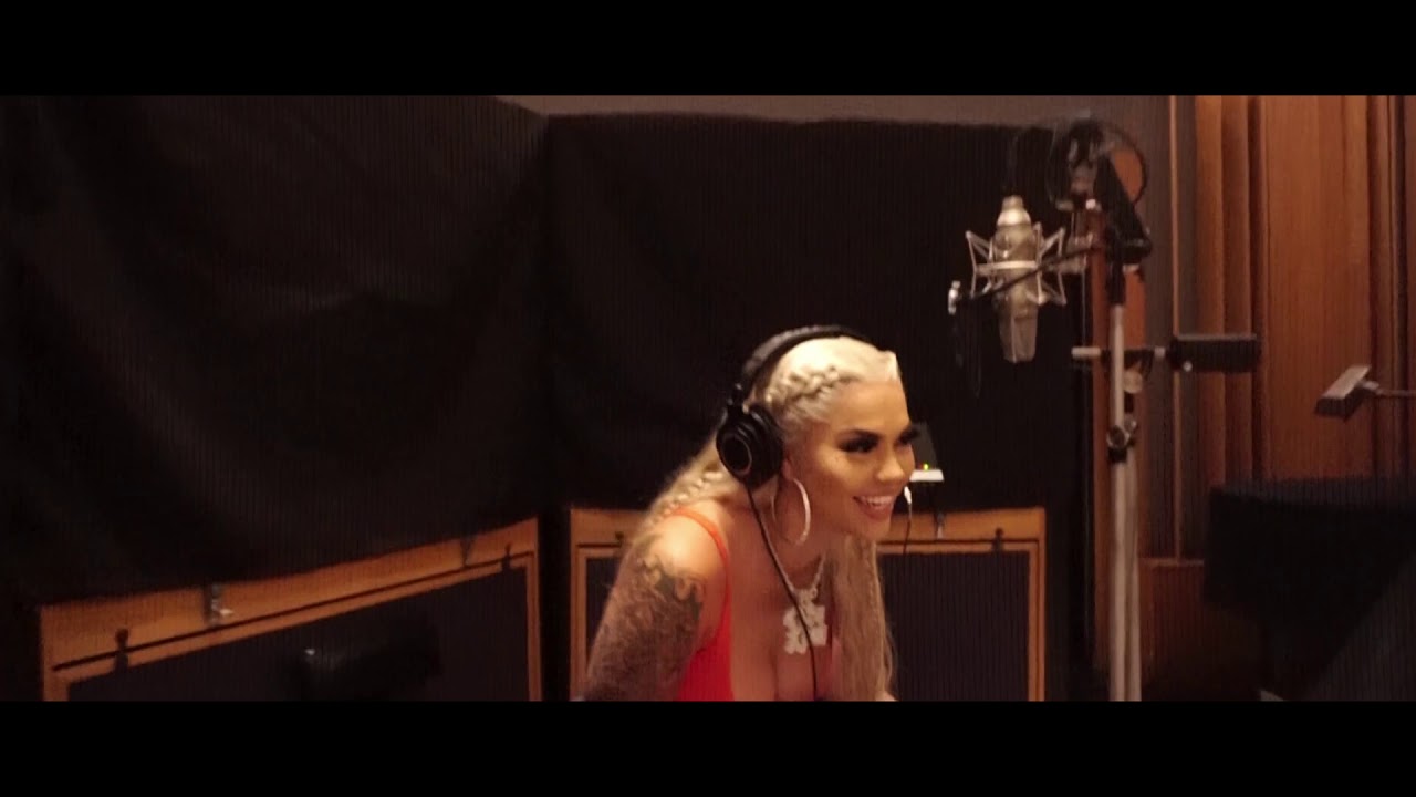 YRR Presents: A Day in the Life of Renni Rucci - YouTube