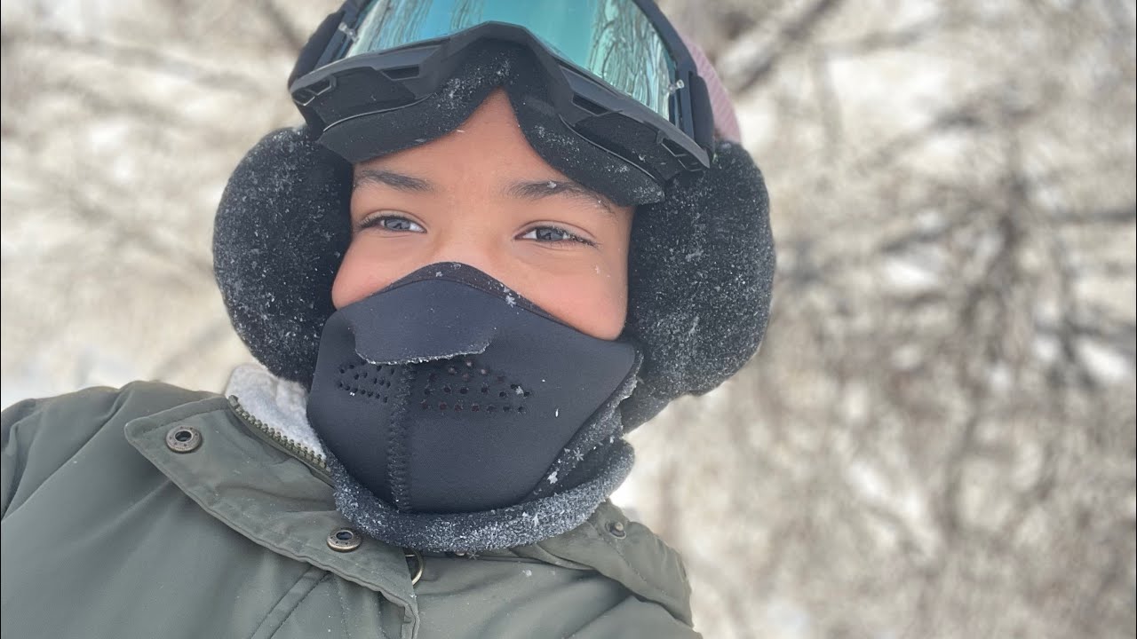Snow day!!!! Come with me in the snow! - YouTube