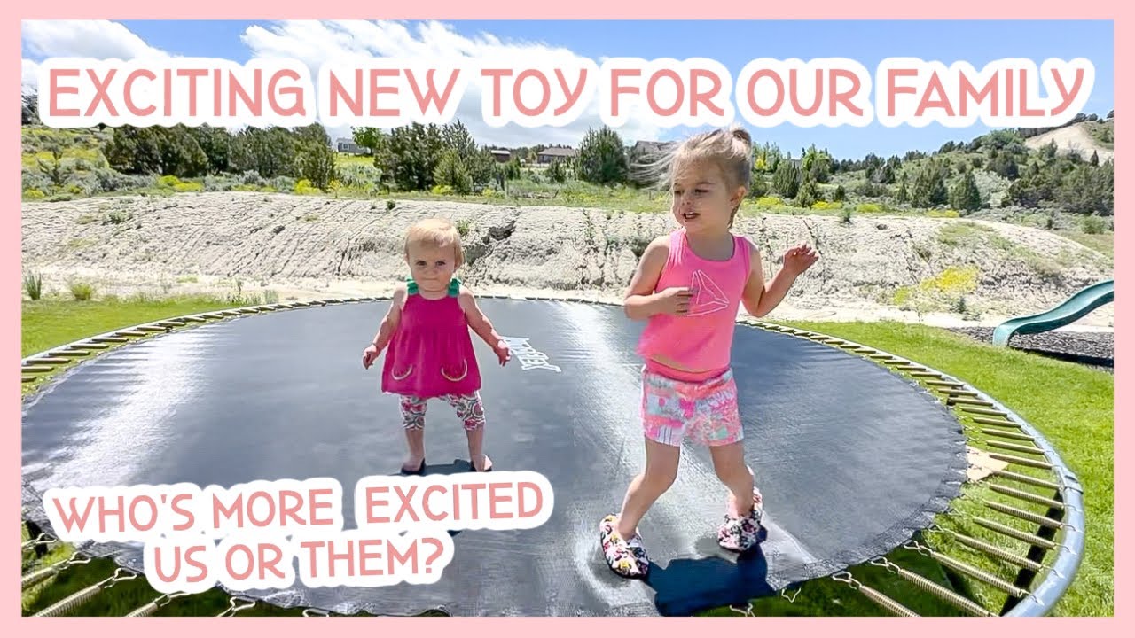 WE GOT NEW TOY FOR THE ENTIRE FAMILY | CRAZY FAMILY PHOTOSHOOT ...