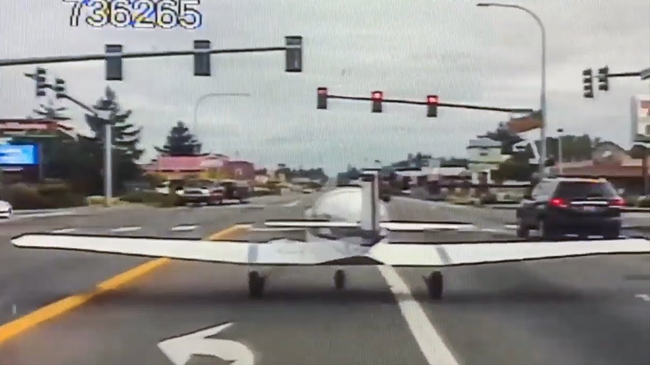 Plane Lands On Road And Gets Pulled Over - YouTube